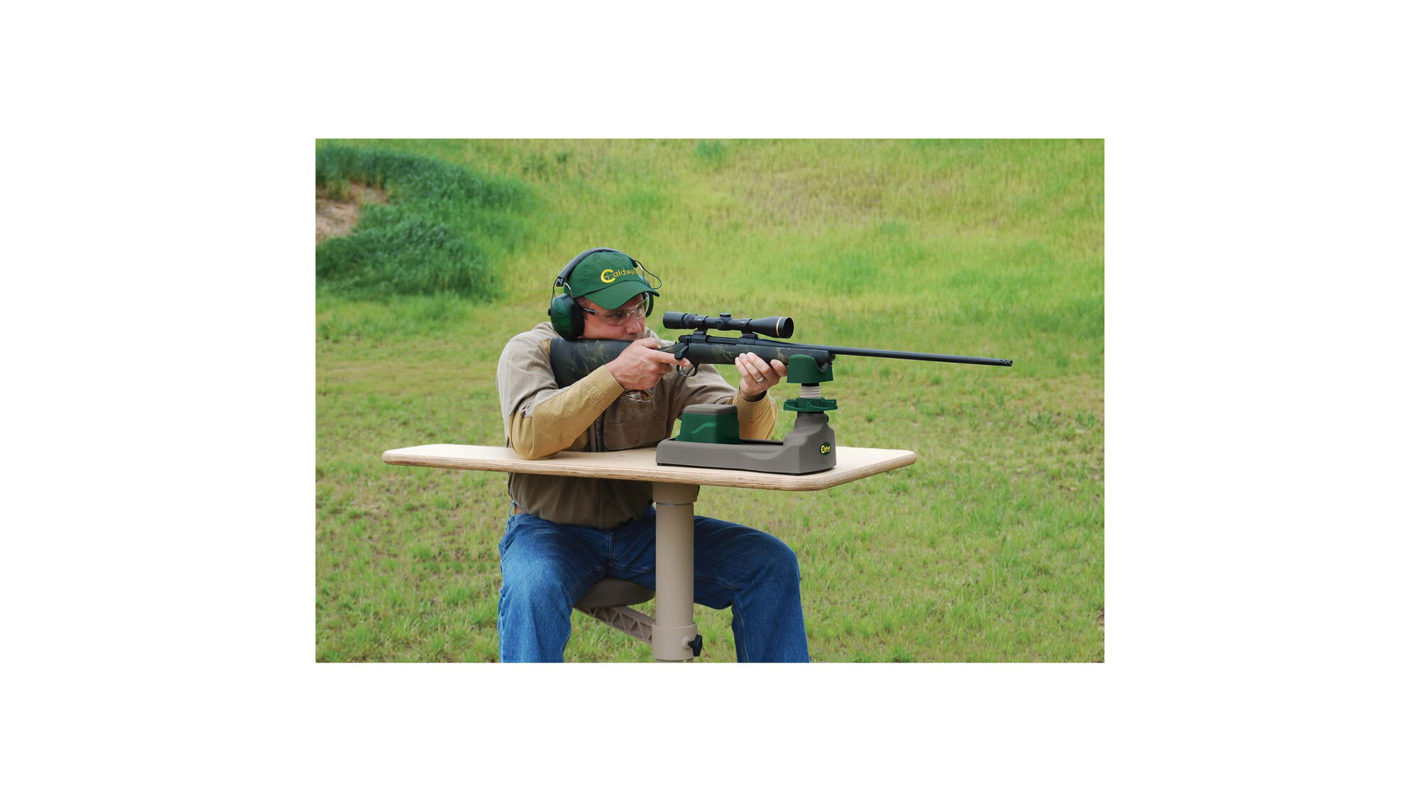 The Pistolero | Handgun & Pistol Shooting Rest | Caldwell