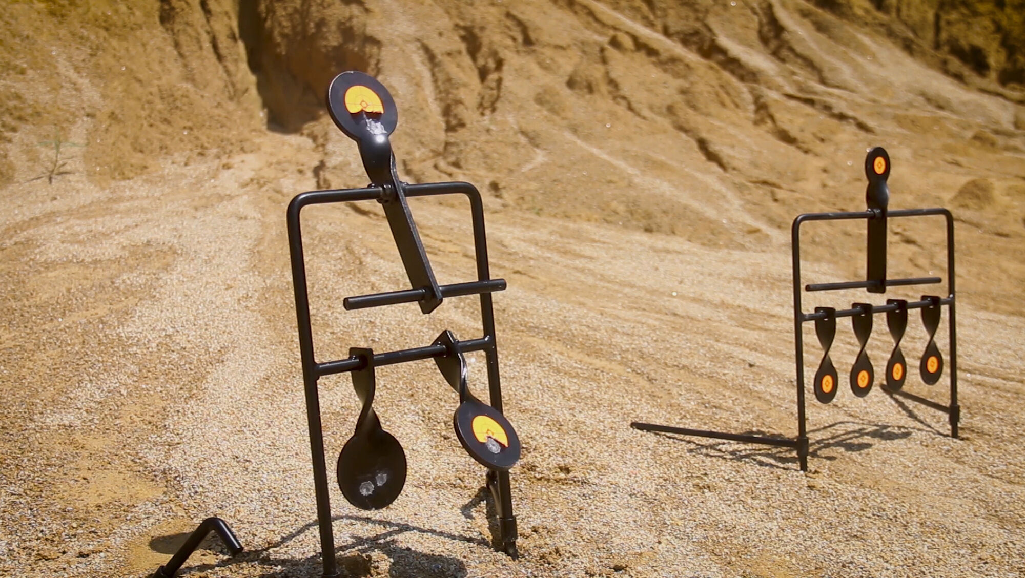 Handgun Resetting Target | Pistol Targets | Caldwell